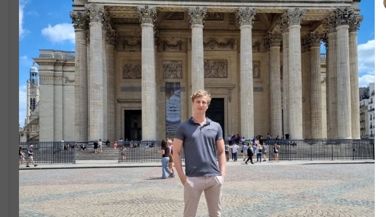 Learn french with Victor Genans - An french tutor from italki