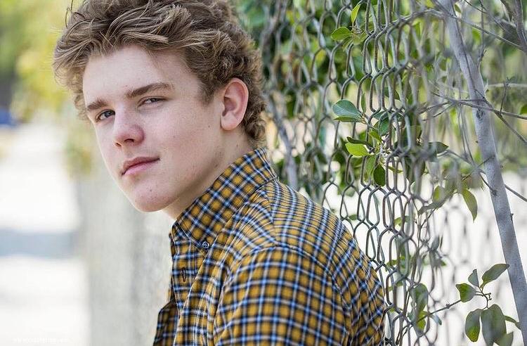 italki - Hey guys my name is Edward I'm here to learn Chinese and I'll ...