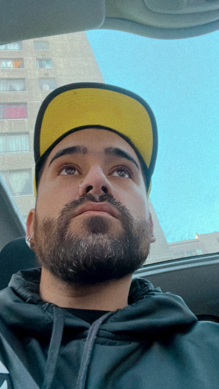 italki - Hi, I’m Claudio from Chile , I’m learning English. I’d like ...