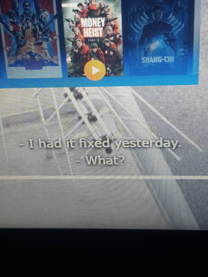 italki - Hi, a man said "it" befor "fixed". He did it himself. Why did he say in that order?[Image]