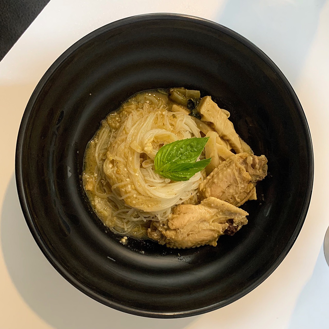 italki - Today I cooked Thai green curry with chicken and rice noodles. It’s called Ka-Nom-Jean ...