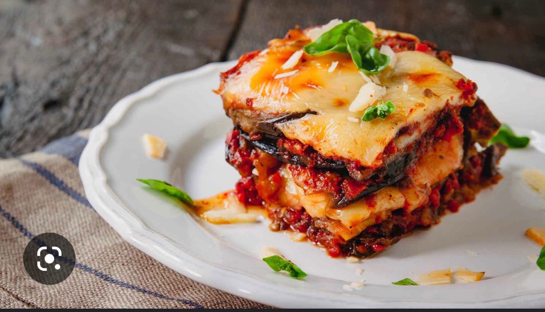 italki - Mon plat prefere est “la parmigiana”. C’est un plat sicilien ...