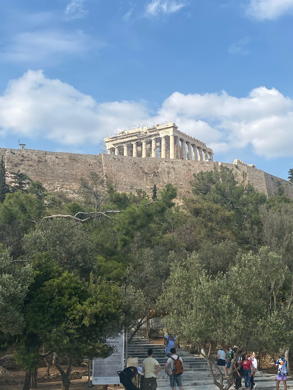 italki - The Acropolis today - Η Ακρόπολη σήμερα[Image]