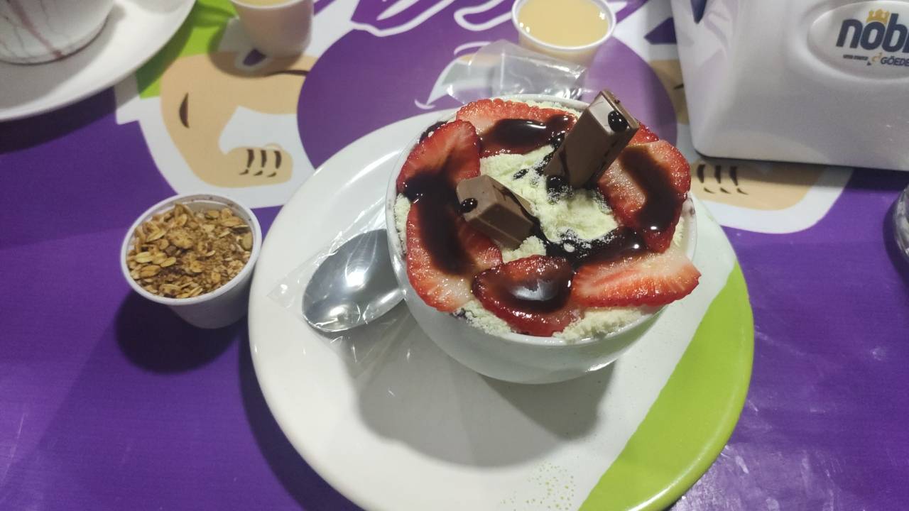 italki - Olá, gente! Já provou açaí? Açaí é um fruto de uma palmeira ...